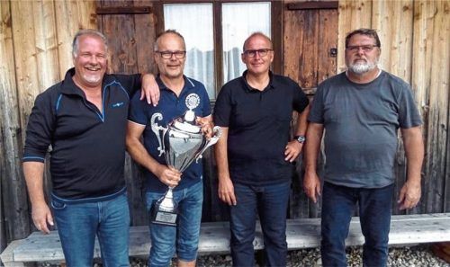 OVB Heimatzeitungen | Tennisspieler siegten auf Pflasterbahn