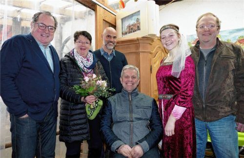 OVB Heimatzeitungen | Der Kasperl als Hochzeitslader