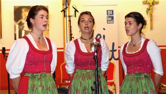 OVB Heimatzeitungen | „Alpenländische Begegnung“ begeisterte die Besucher