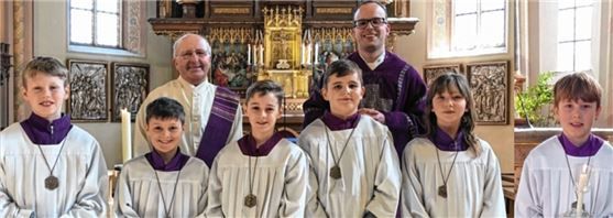 OVB Heimatzeitungen | Neue Messdiener im Pfarrverband Ampfing