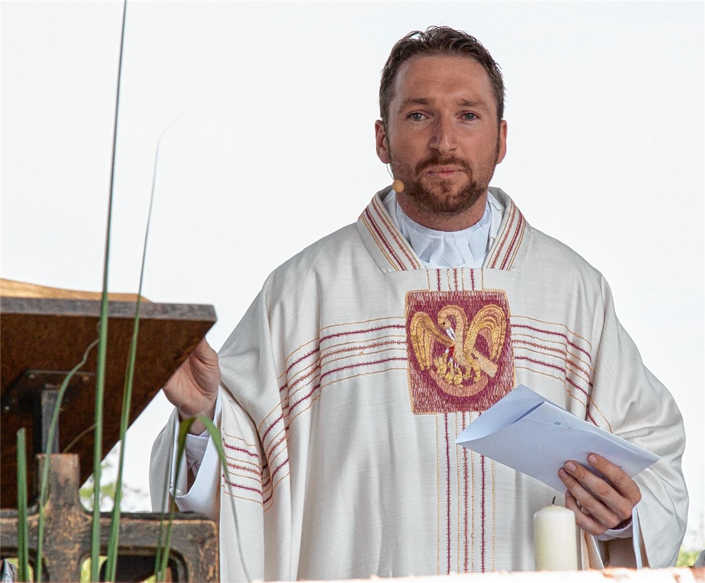 OVB Heimatzeitungen | Priester auf ewig?