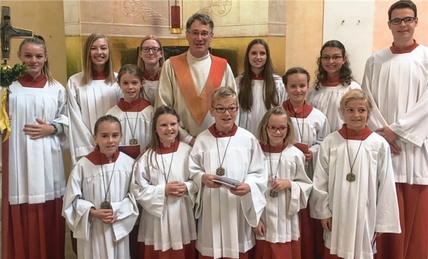 OVB Heimatzeitungen | Neun neue Ministranten für St. Pius