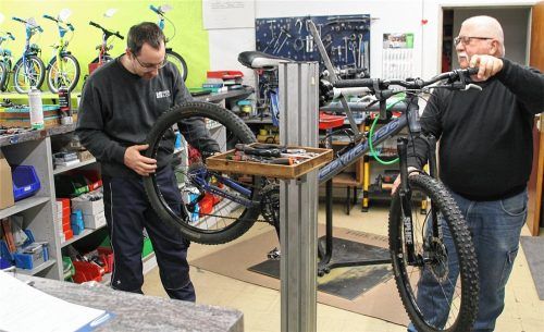 OVB Heimatzeitungen | Der Radlprofi geht in den Ruhestand