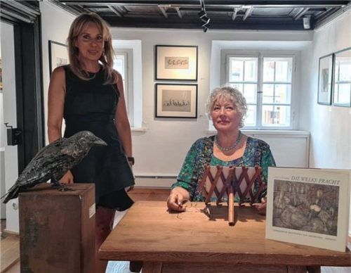 OVB Heimatzeitungen | Malereien und Lesung bei „Priener KunstZeit“