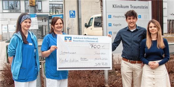 OVB Heimatzeitungen | FOS-BOS spendet an die Kinderklinik