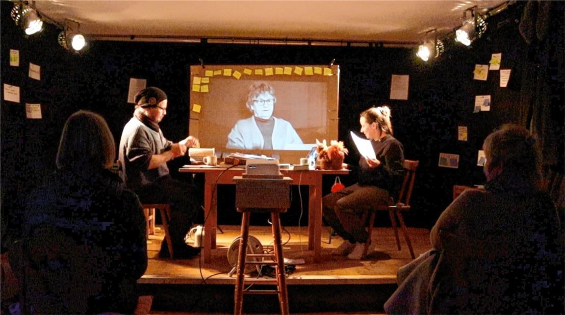 OVB Heimatzeitungen | Verloren in der Zettelflut