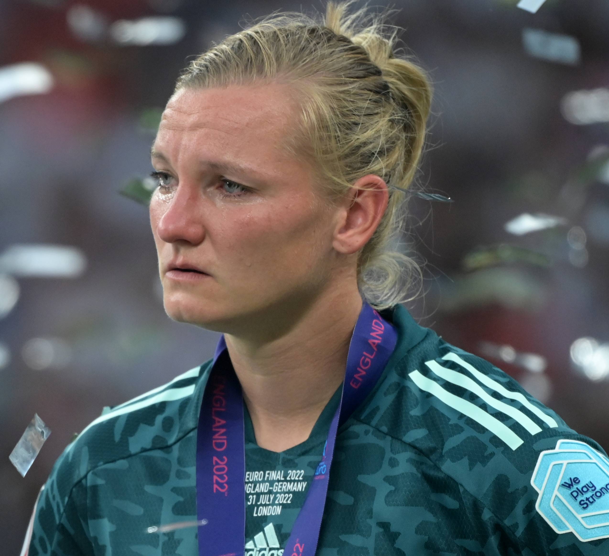 OVB Heimatzeitungen | Alex Popp – wieder streikt der Körper