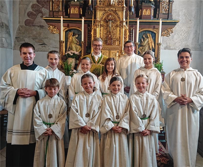 OVB Heimatzeitungen | Neue Ministranten für Pfarrei in Stefanskirchen