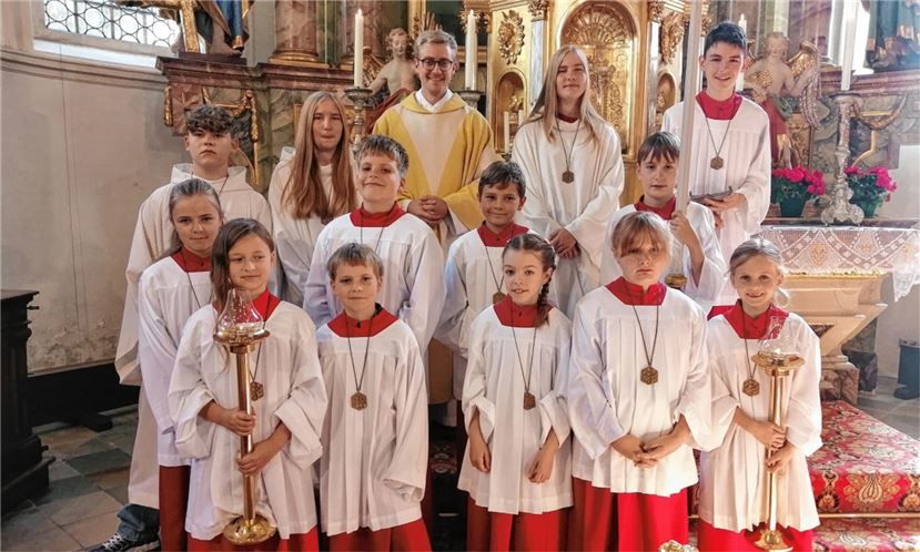 OVB Heimatzeitungen | Fünf neue Ministranten