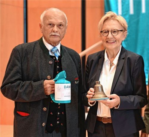 OVB Heimatzeitungen | 50 Jahre in Sorge um Kriegsgräber