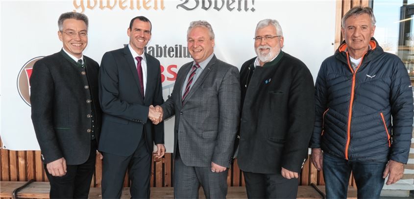 OVB Heimatzeitungen | Florian Dietz auf Abschlussfeier verabschiedet