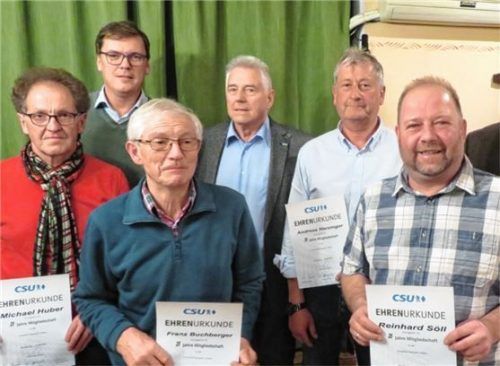 OVB Heimatzeitungen | Karl Bischof bleibt Vorsitzender des CSU-Ortsverbands