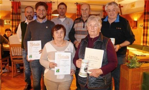 OVB Heimatzeitungen | Ehrungen bei der Altschützengesellschaft