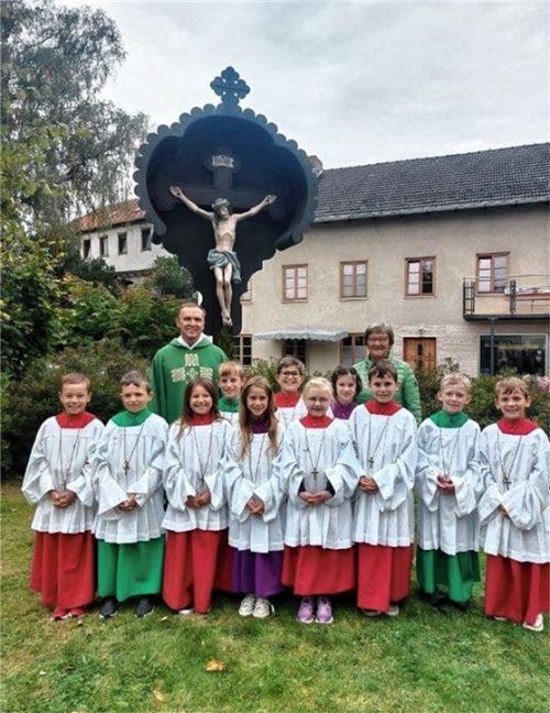 OVB Heimatzeitungen | Elf neue Ministranten in Reichertsheim