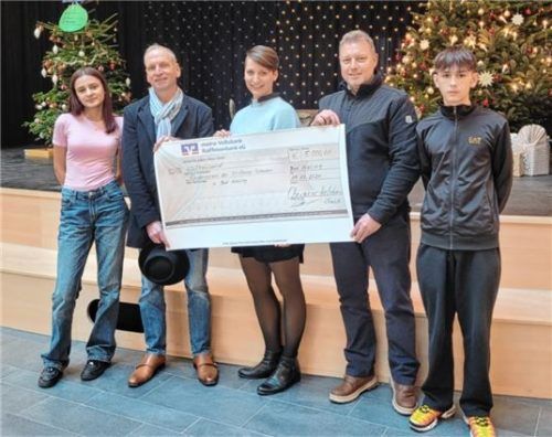 OVB Heimatzeitungen | Holzbau Obermeier spendet 5000 Euro