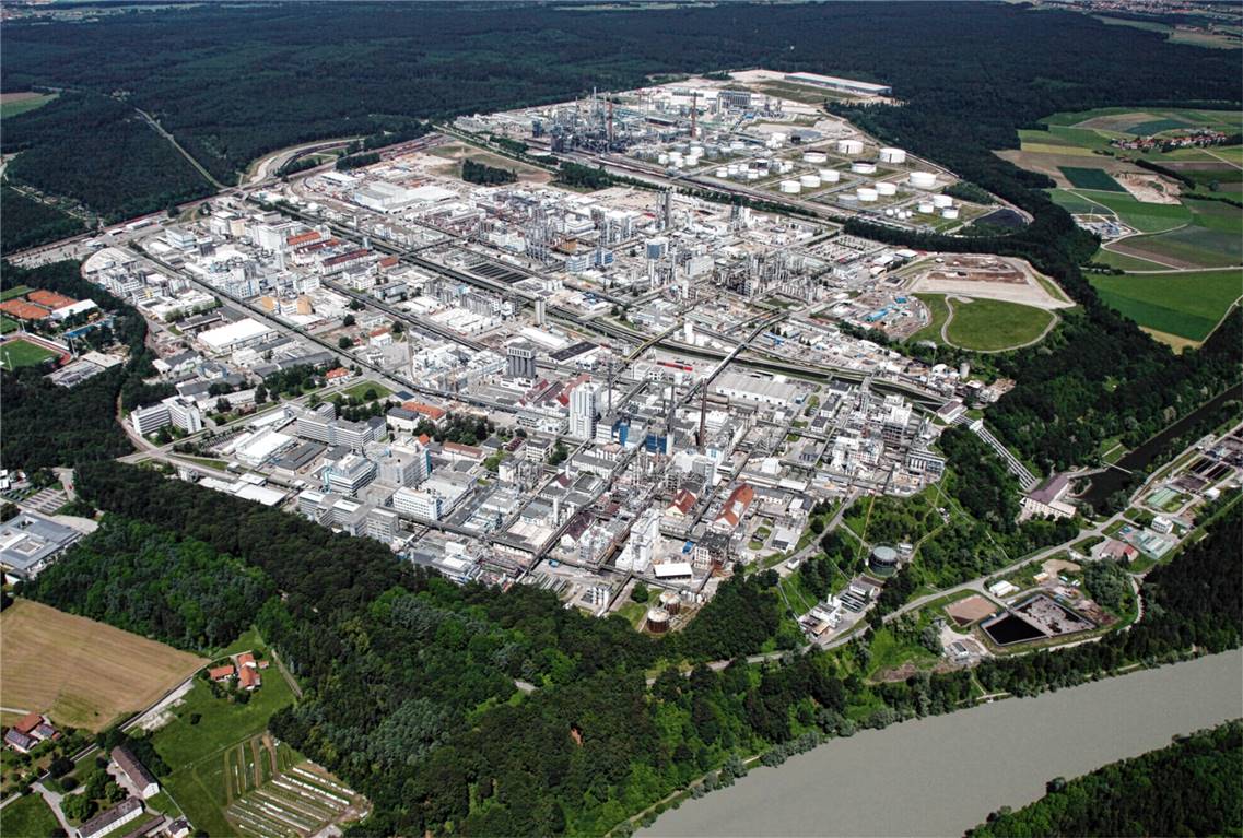 OVB Heimatzeitungen | Wacker bestätigt Stellenabbau